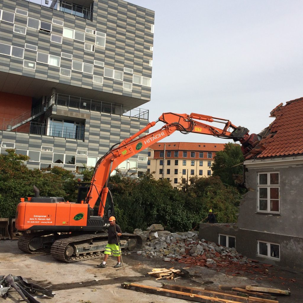 Farlige stoffer i bygningsmaterialer - DMR A/S - dmr.dk